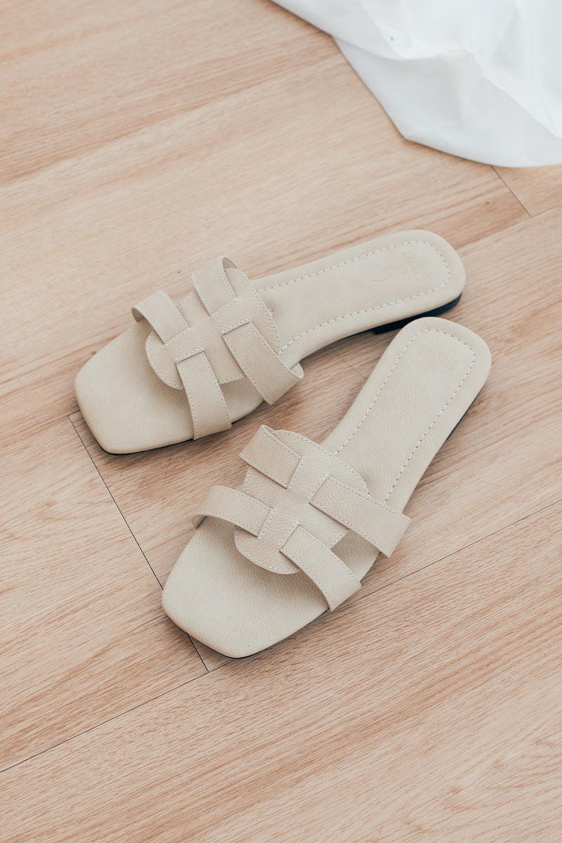Naoko Interlocking Sliders in Cream – Sunday Staples