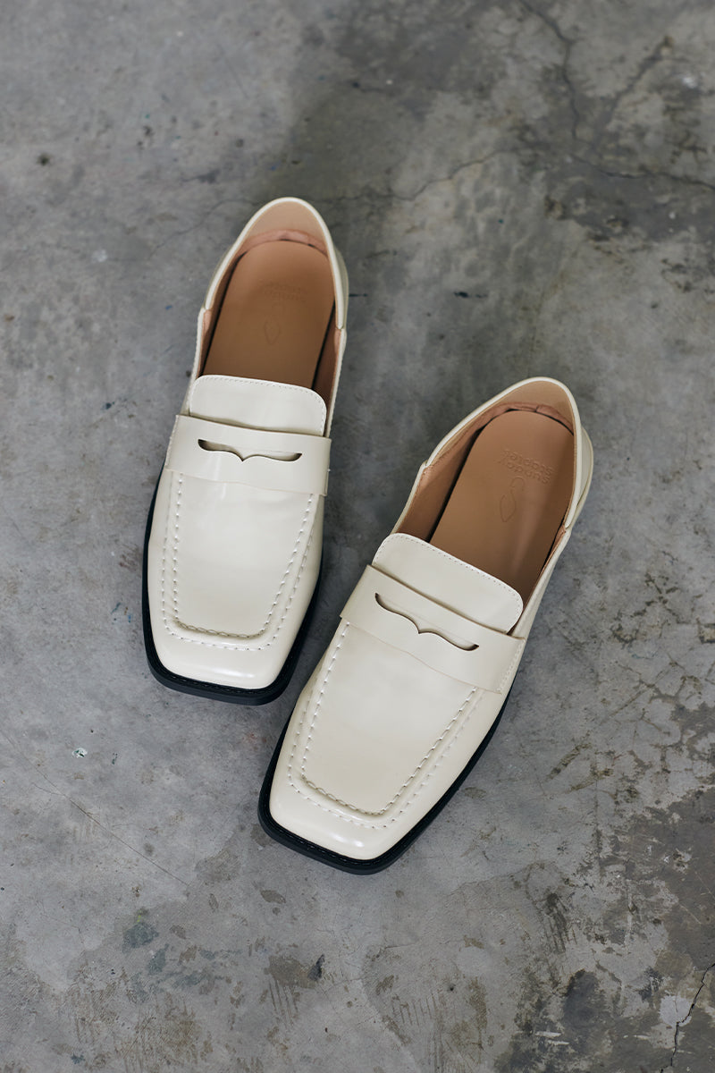 Perth Penny Loafers in Glazed Cream – Sunday Staples