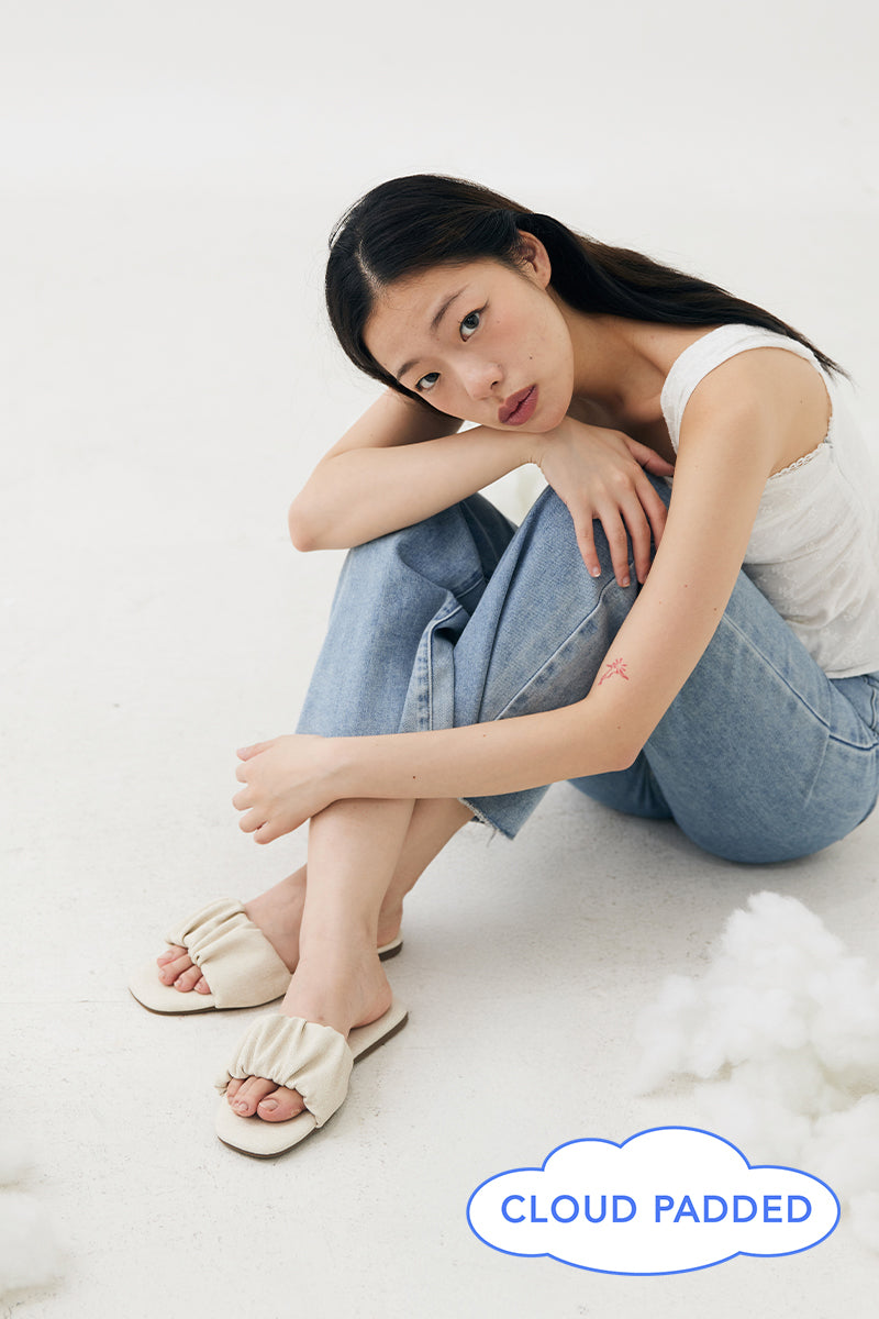 Willow Cloud Sliders in Waterproof Linen – Sunday Staples